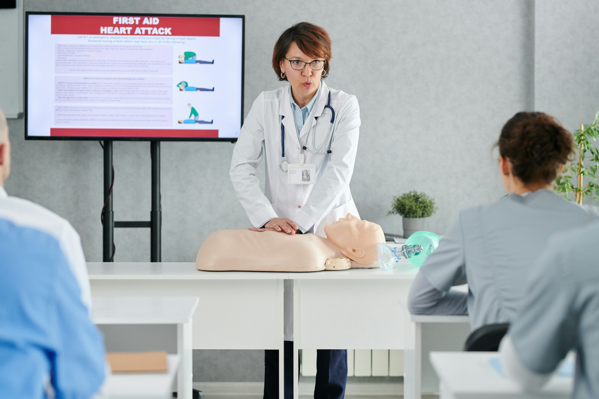 What is Immediate Life Support (ILS) Training and Who Needs It? - Post ...